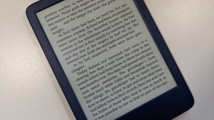 New Kindle Review - 11th Gen (2022 Model) | The eBook Reader